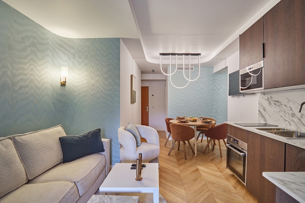 Apartment Rue De Rennes/saint Germain Des Pres - París