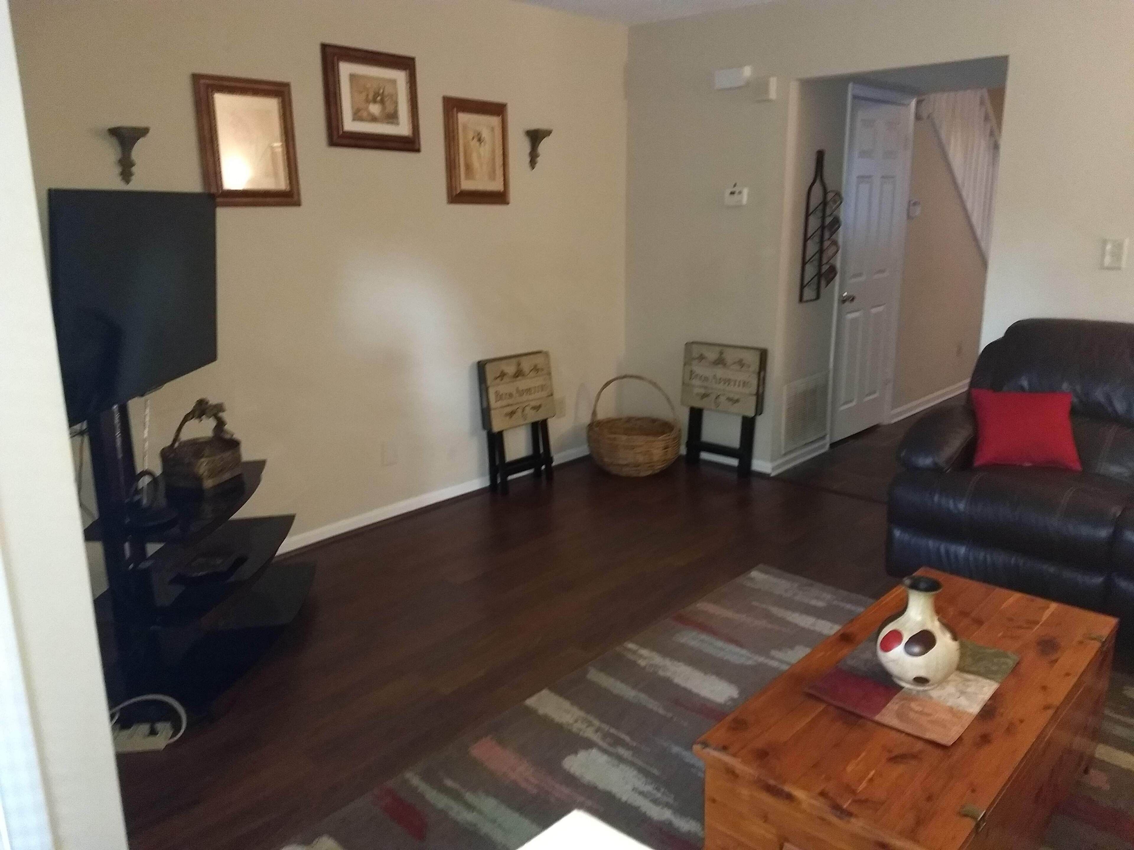 Plaza Midwood 2br/1.5ba Condo - Pet-friendly  Near Uptown! - Idlewild - Charlotte