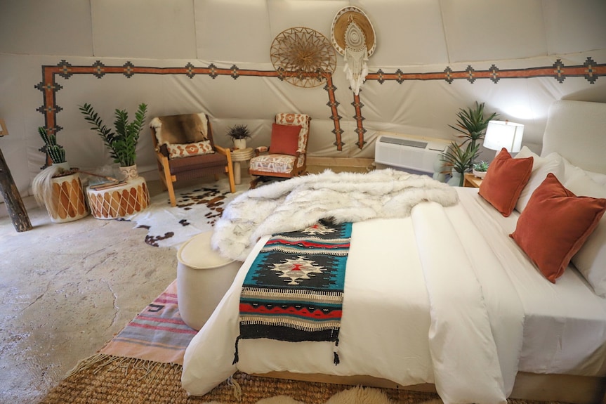 Cozy Toro Tipi Unique Glamping Experience At El Mistico Ranch - 新墨西哥州