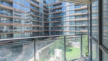 Apartamento Comfort, 1 cama queen-size e sofá-cama, não fumadores, cozinha | Vista para o pátio