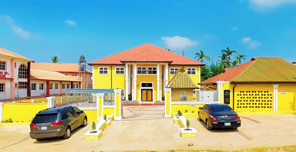 Consulate Hotel - Ibadan