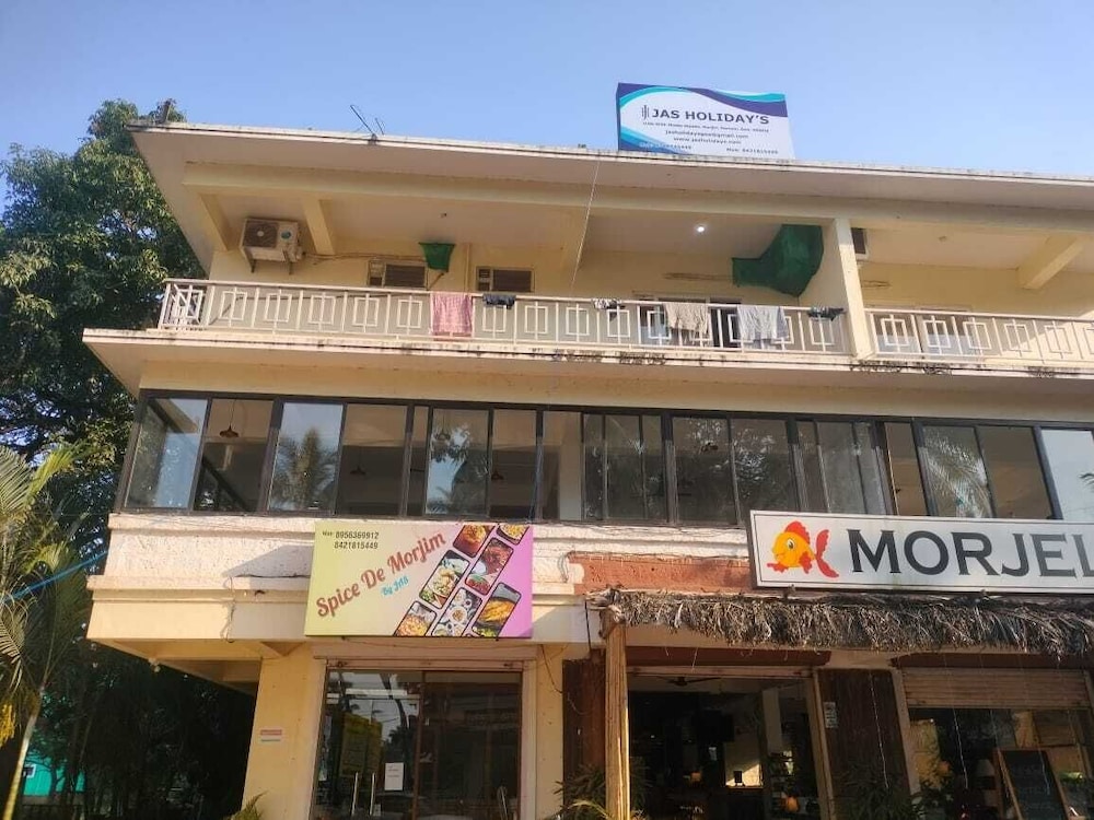 Jas Holidays Morjim - Goa