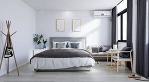 Quarto casal sênior, para não fumantes | Camas com colchões pillow-top, cortinas blackout