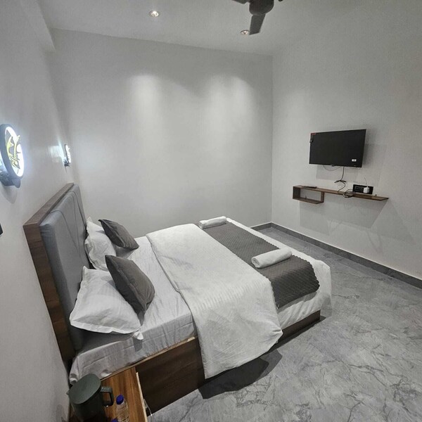 The Shivaay Palace - Varanasi