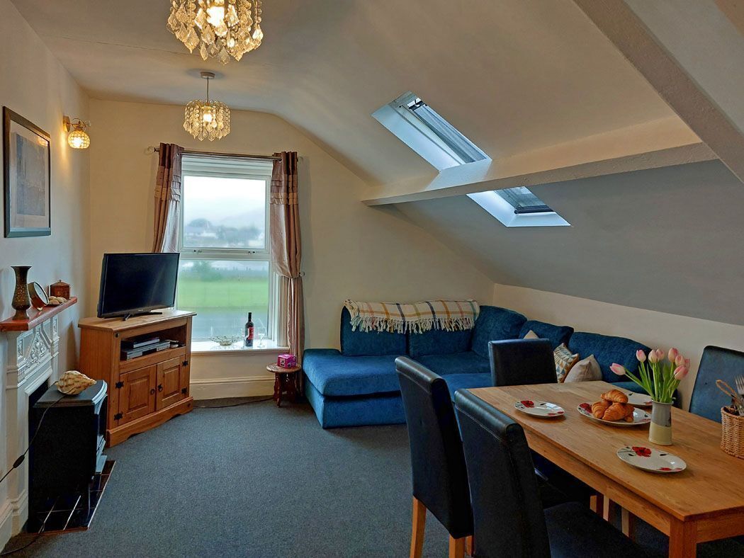 Trem Y Mor (Edge Of The Sea) - Tywyn