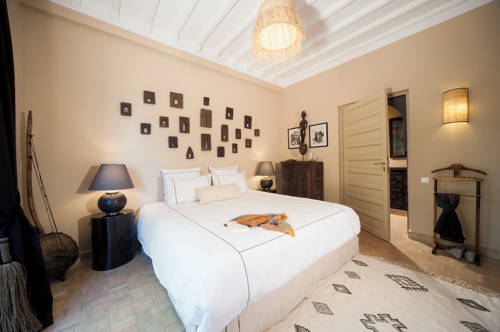 DarToozween, chic and comfortable farmhouse in the Marrakech ...