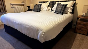 Quarto Duplo Standard | Roupa de alta qualidade, camas de colchão viscoelástico