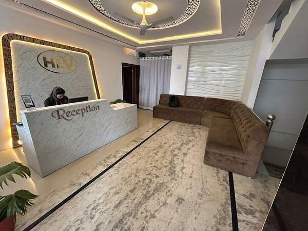 Hotel Lakeview - Chhatarpur