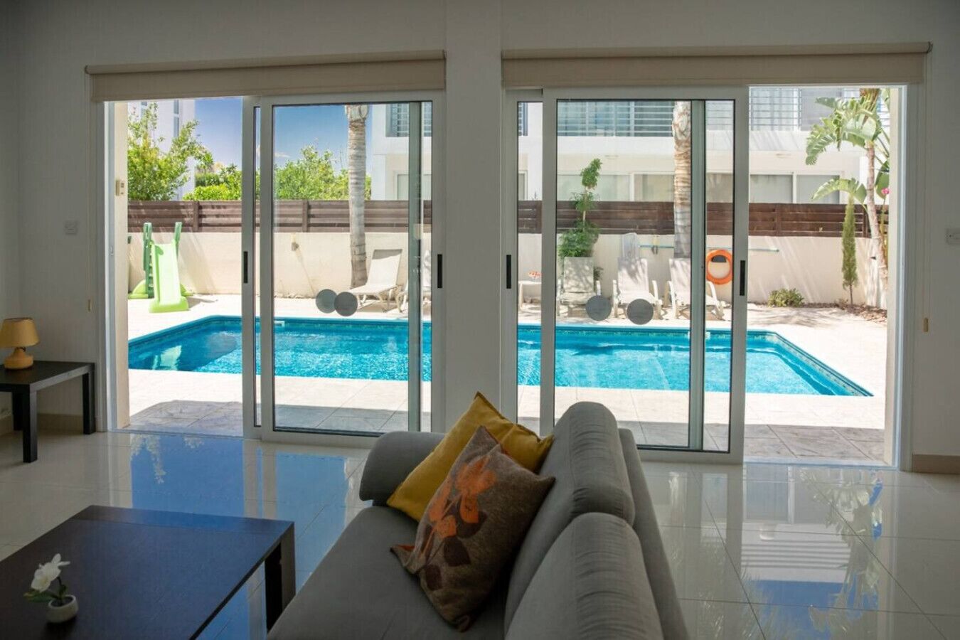 Sunnyvillas: 3br Family Villa Poolwalk To Beach - Famagusta