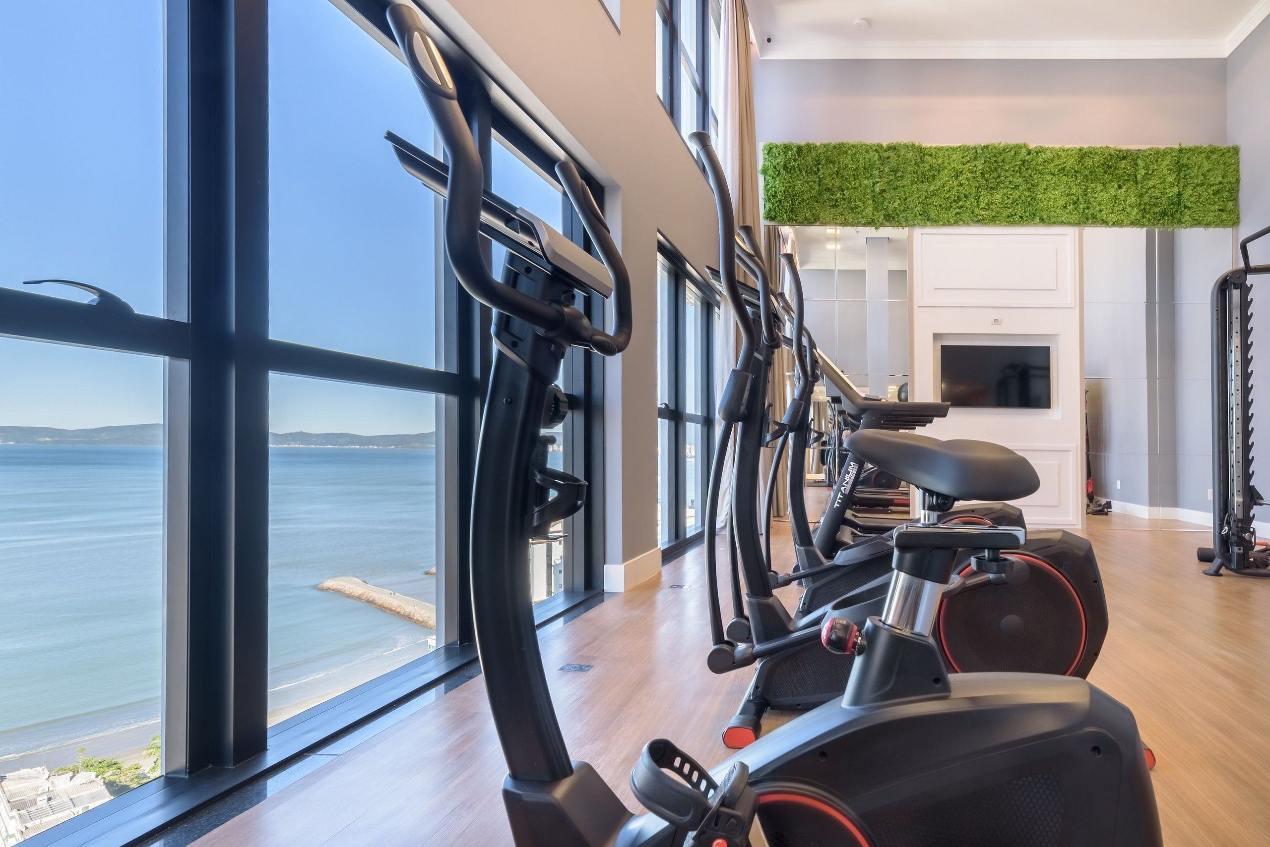 Apartamento Básico | Sala de fitness