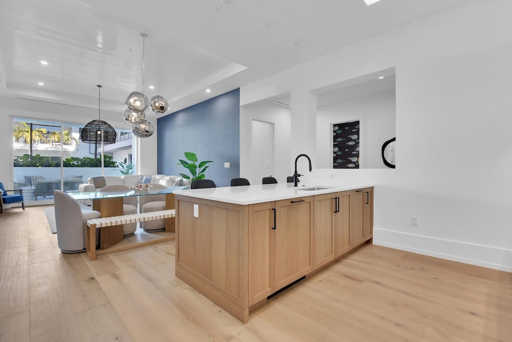 The Mark on 8th 209 - Brand new luxury property! - Naples | Vrbo