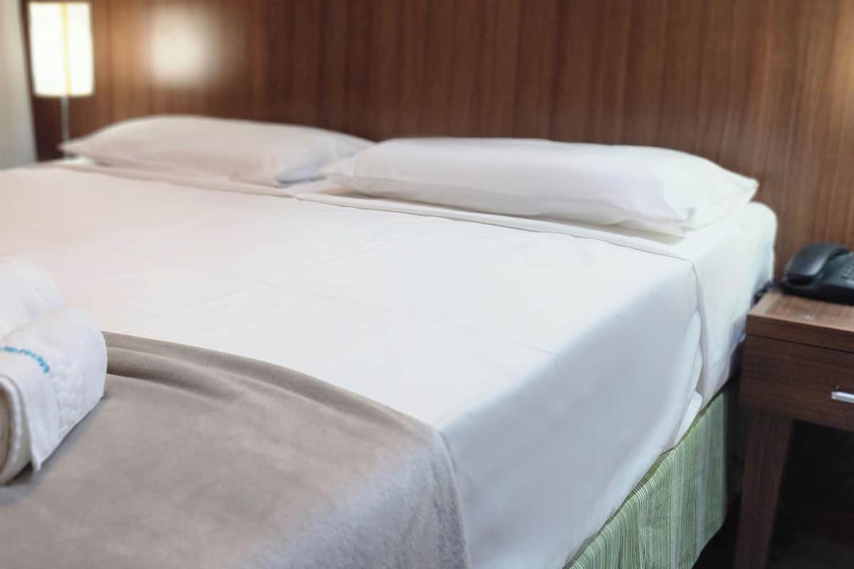 Apartamento Empresarial | Cortinas/cortinados opacos, Wi-fi grátis, roupa de cama fornecida