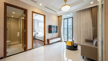 Apartamento Deluxe, 1 quarto, varanda, vista para o pátio | Comodidade do quarto