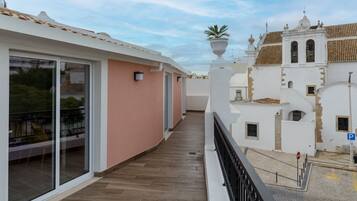 Cobertura superluxo, sacada | Terraço/pátio