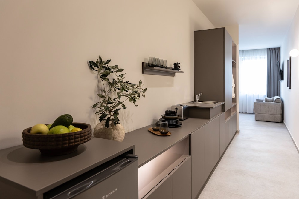 Celestial Athens Suites At Praxitelous - Athens