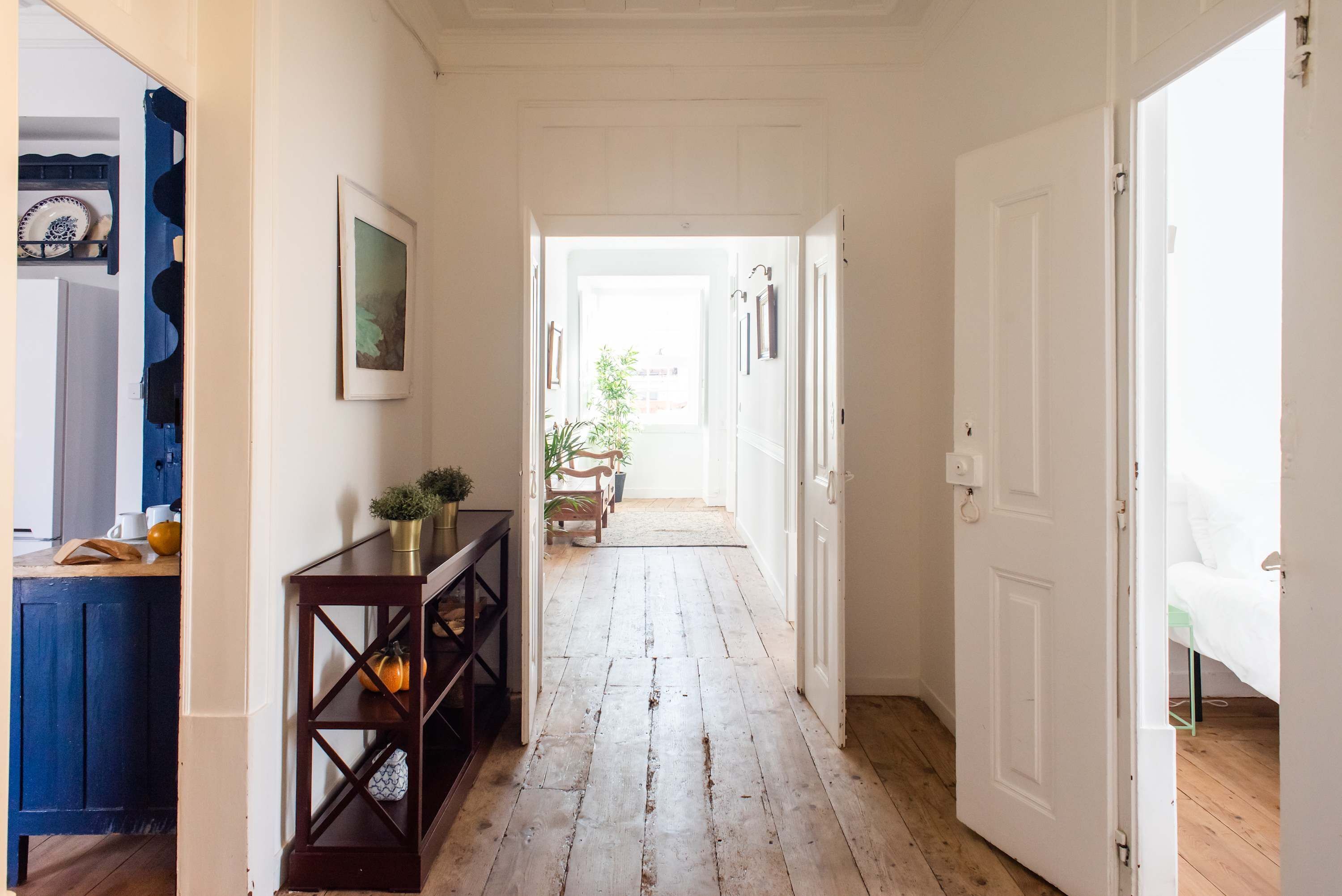 Apartamento | 4 quartos, secretária, internet de alta velocidade 