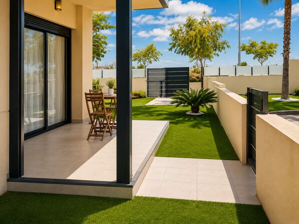 Apartamento, 2 quartos, vista para o jardim | Terraço/pátio