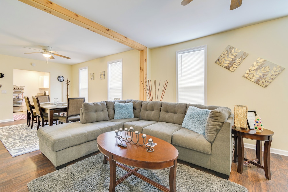 2 Mi To Syracuse University: Apt W/ Fire Pit - Syracuse, NY