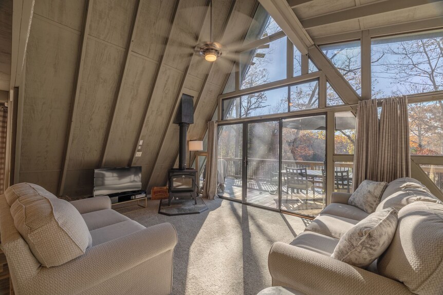Aspen A-frame By Innsbrook Vacations! - Innsbrook, MO