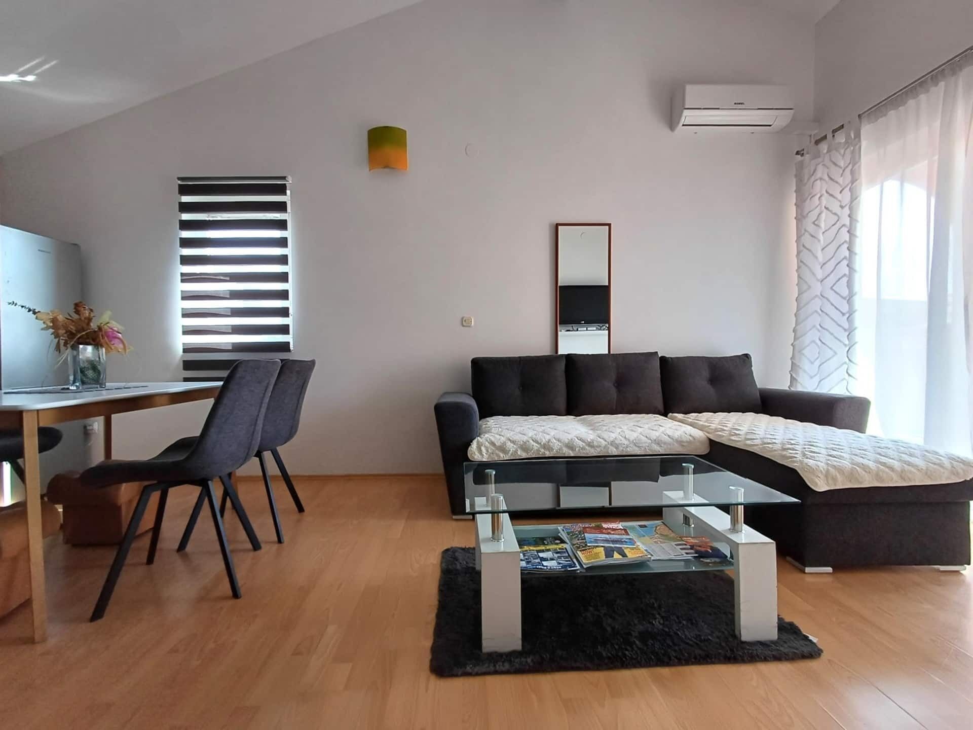 Familienfreundliches Apartment Samira °4 In Krk Mit Klimaanlage, Parkplatz Und Wlan - Punat