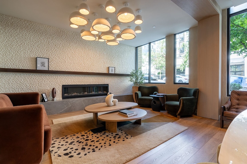 2br | Gym, Lounge | Bellevue | Sophari Downtown E - 貝爾維尤