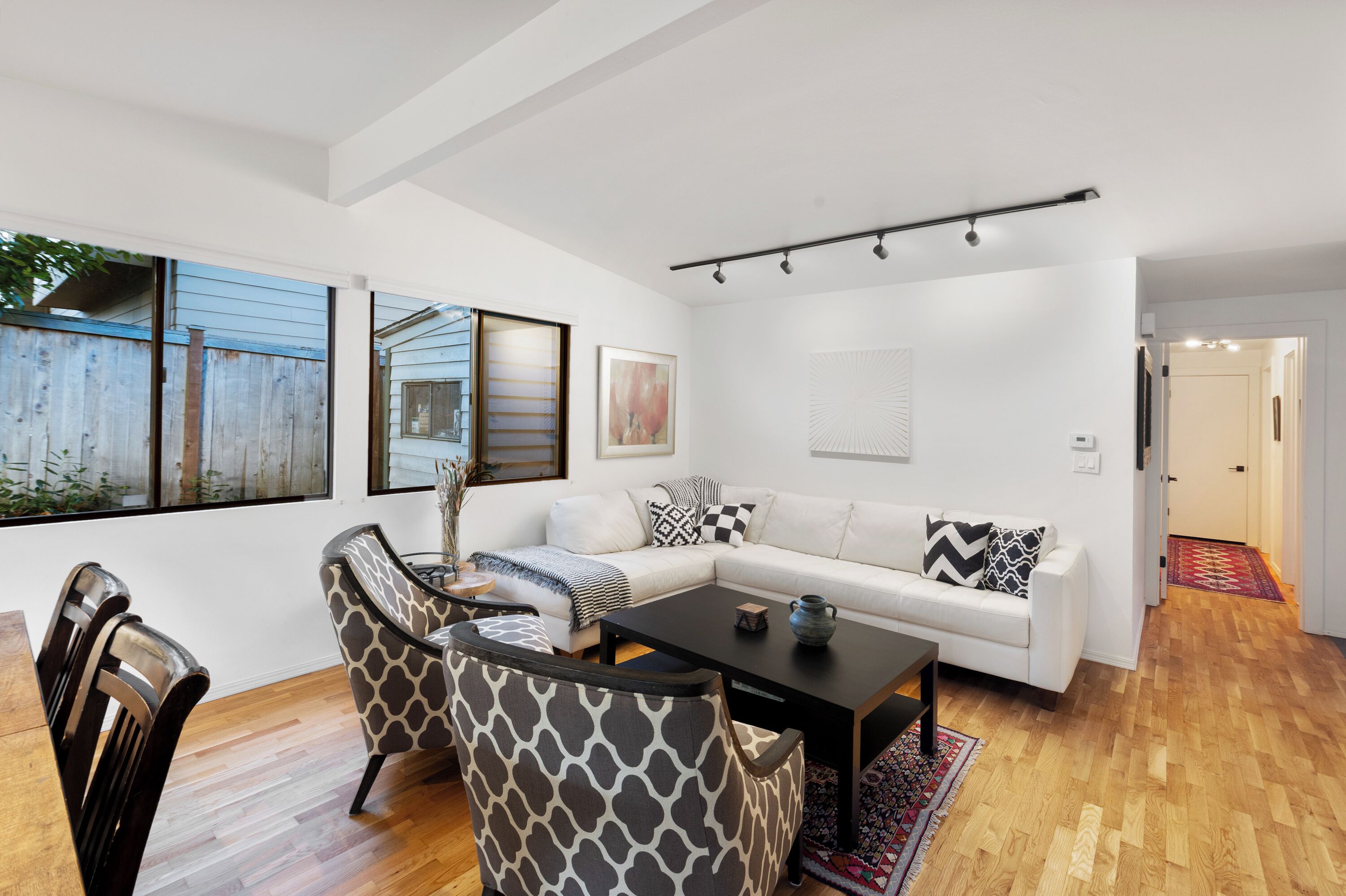 Ranch House In Bridal Trails - Redmond, WA