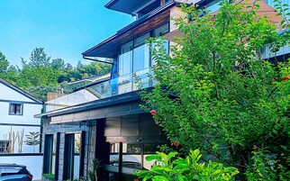 Villa Básica, vista para a montanha | Secretária, cortinas/cortinados opacos, Wi-fi grátis 