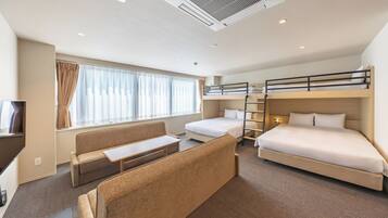 Quarto Familiar, várias camas, não fumadores | Quartos insonorizados, Wi-fi grátis, roupa de cama fornecida