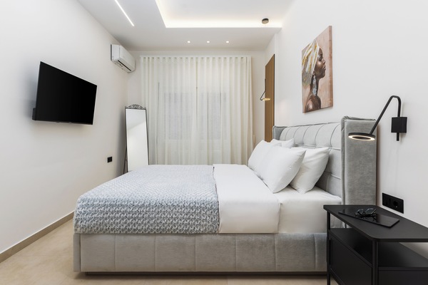 Apartamento, sacada, vista para a cidade | 2 quartos, roupas de cama premium, individualmente decorados