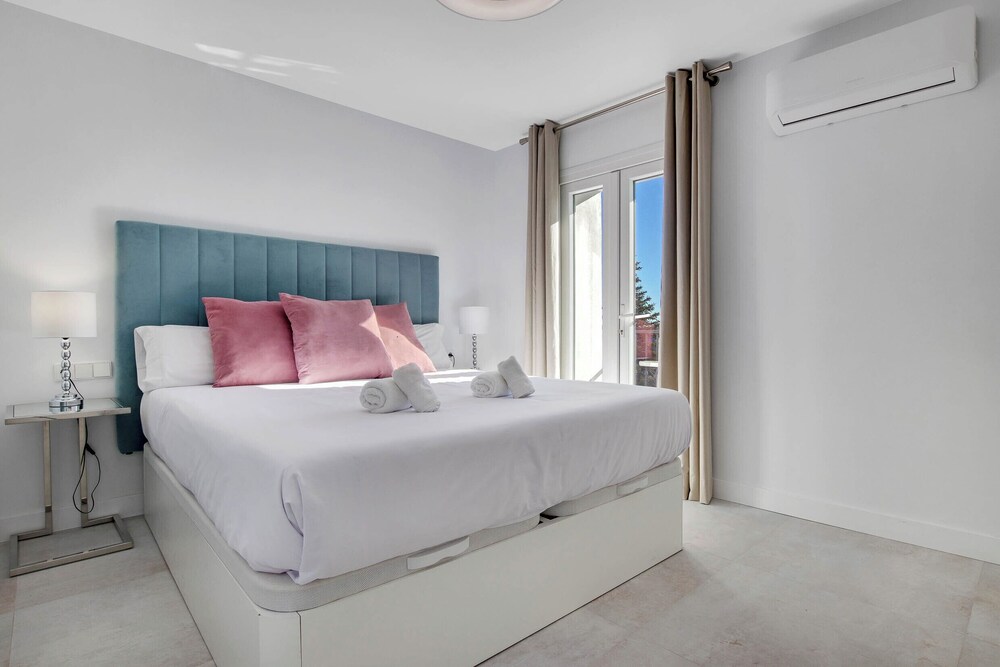 ISABEL ROOM - Carratraca | Stayz