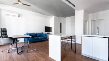 1 quarto, cortinas/cortinados opacos, Wi-fi grátis