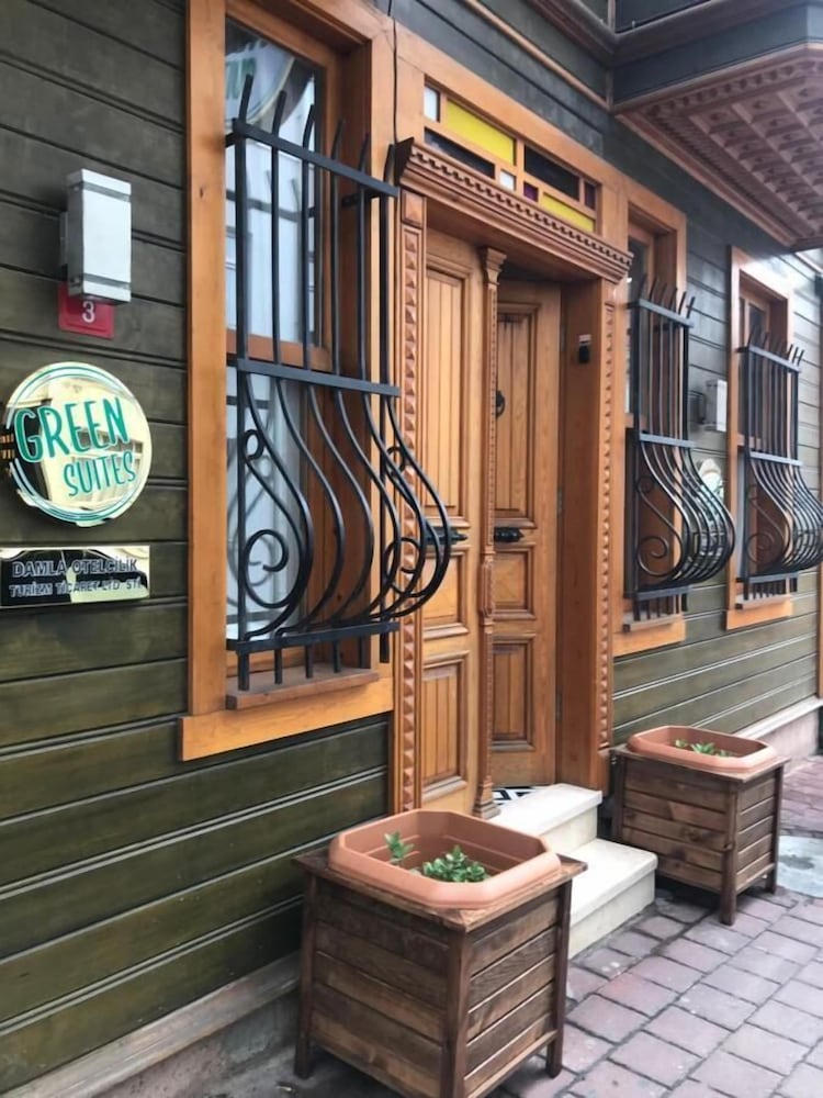 Green Mansion - Istanbul