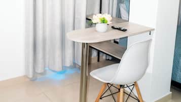 Quarto triplo, vista para a cidade | Wi-Fi de cortesia