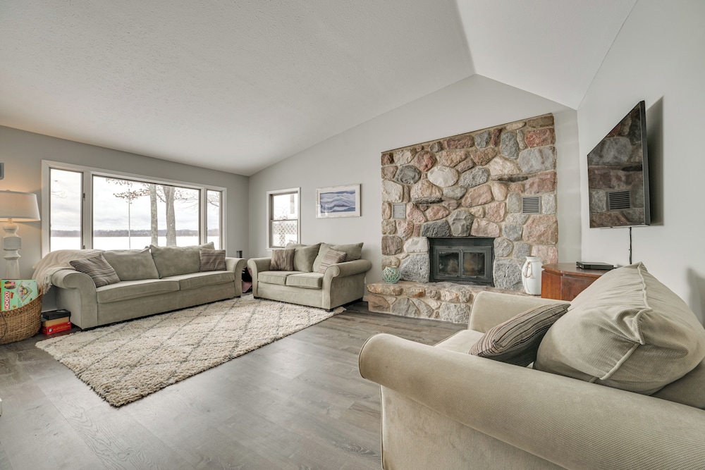 Dock & Views: Lake Mitchell Home In Cadillac! - Caberfae Peaks, MI