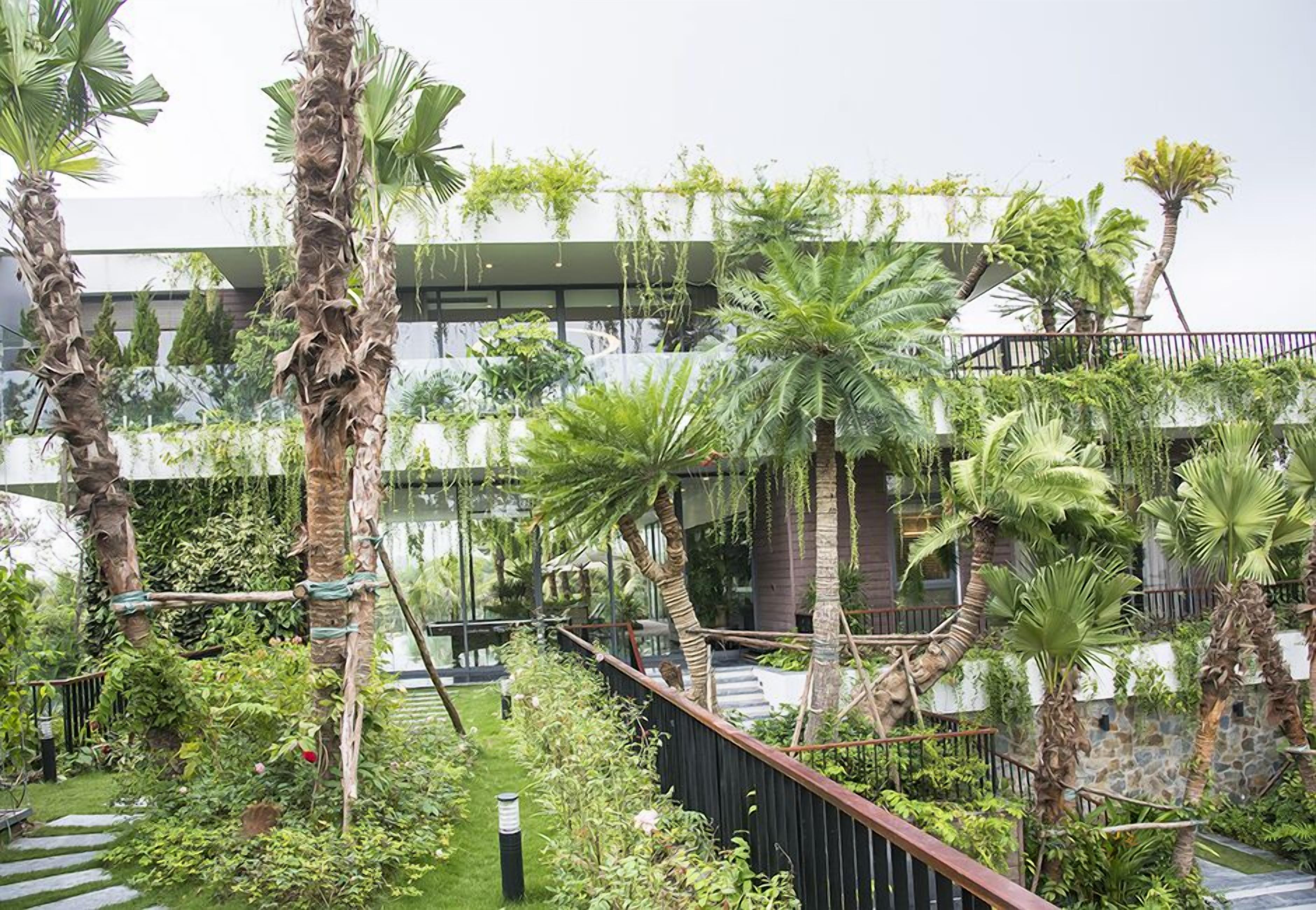 Villa de Luxo | Sala de estar | Smart TV de 50 polegadas com canais por cabo 