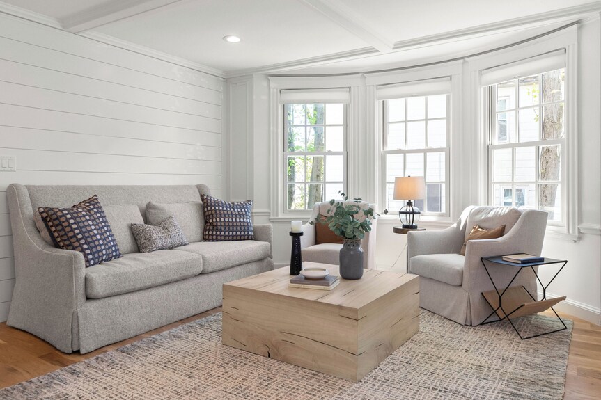 Amazing 3 Bedroom 3 Bath, Fully Renovated, Central Andover Location - Salem, NH