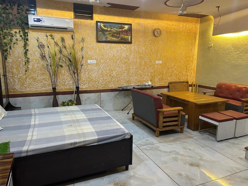 Charming Gazebo: Relax, Play & Unwind! - Mohali | Vrbo