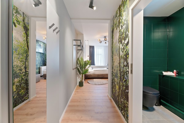 Quarto Individual Deluxe, casa de banho privativa, vista para o pátio | Roupa de alta qualidade, cofre no quarto, secretária