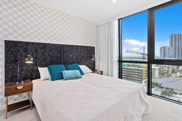 Stay Luxe Southport By Coastal Letting Company - Surfers Paradise