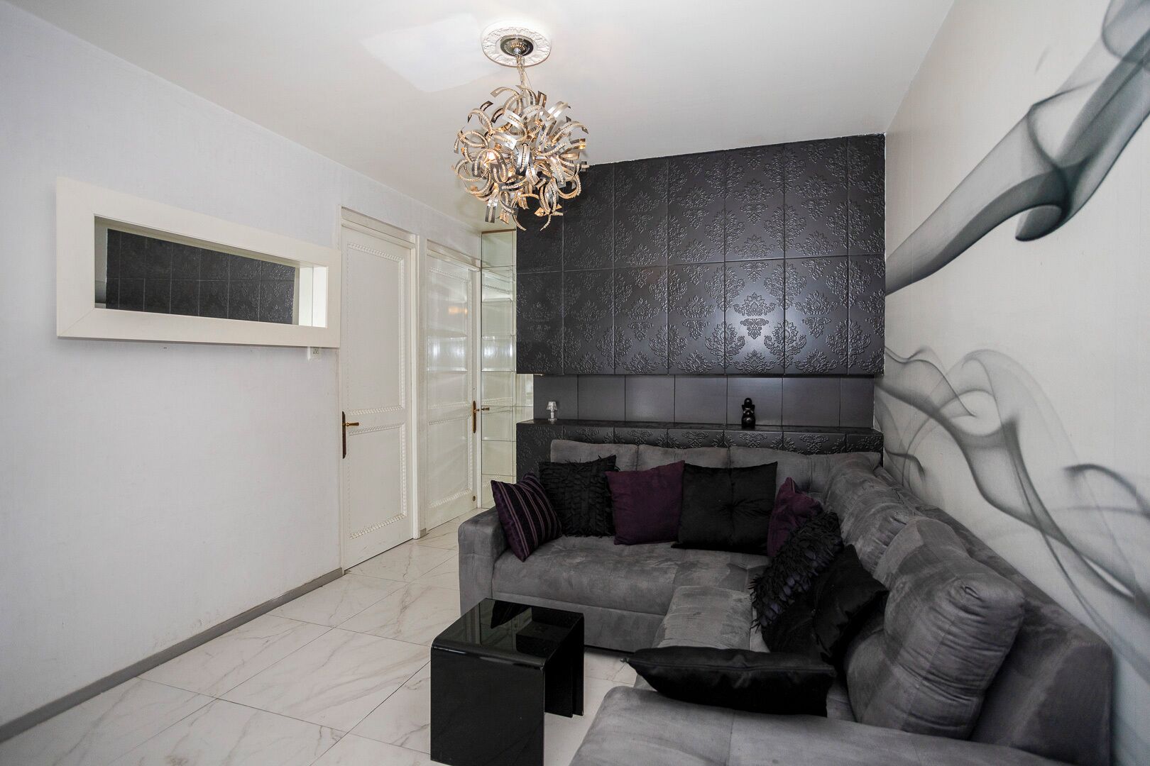 Apartamento Comfort | Sala de estar | Televisor 