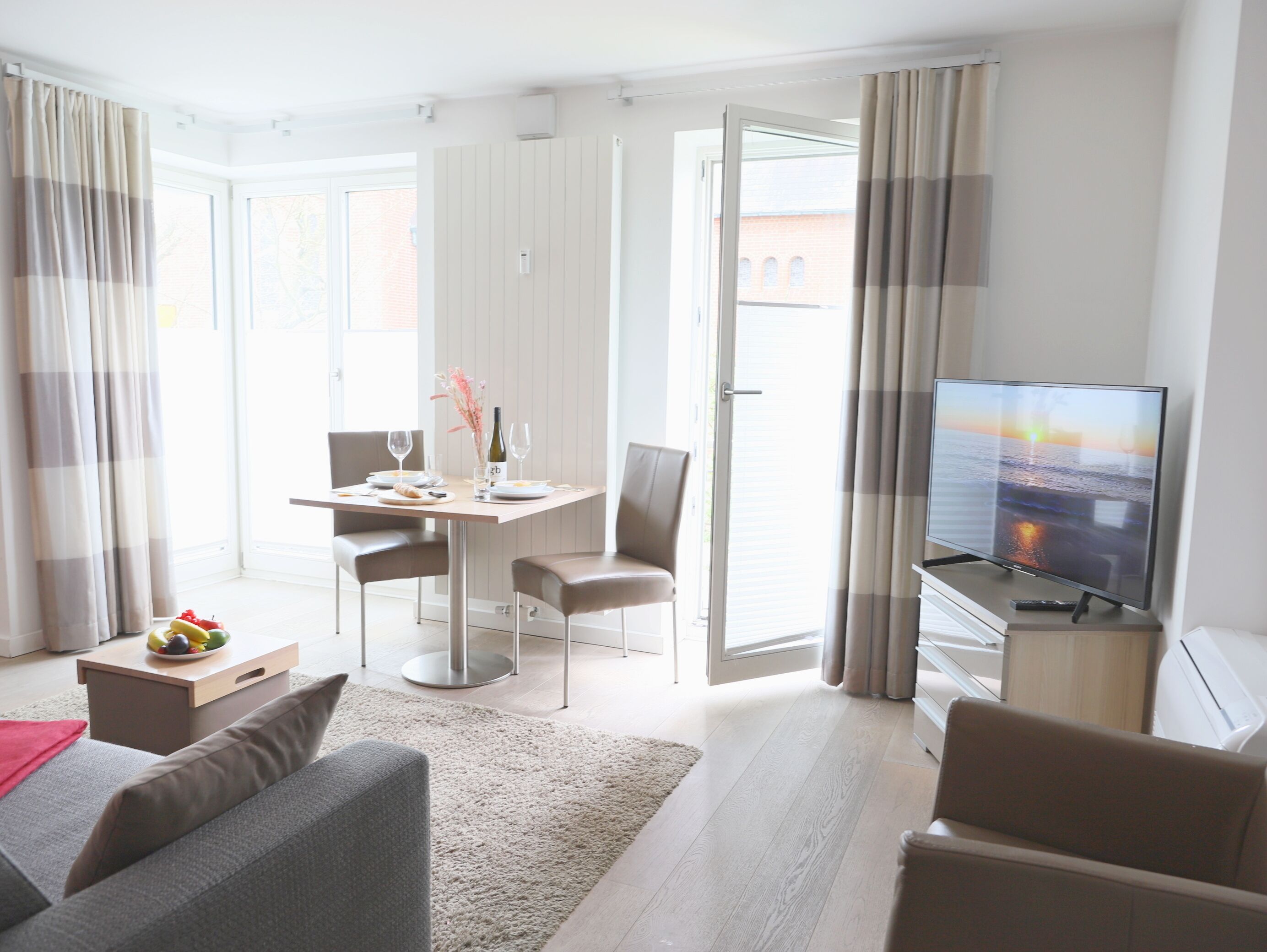 Modern 2-room Vacation Apartment With Air Conditioning And Parking Space In A Central Location. - Sylt