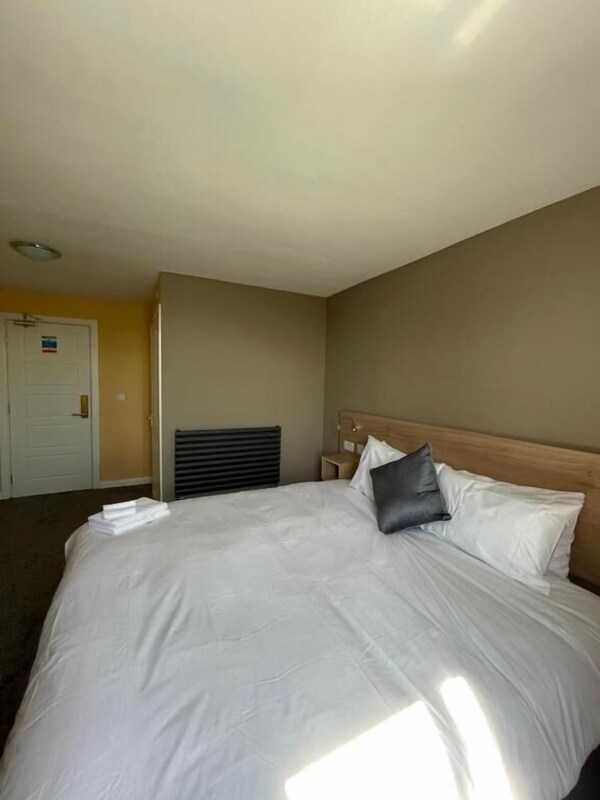 Tinapa套房 - 柴郡