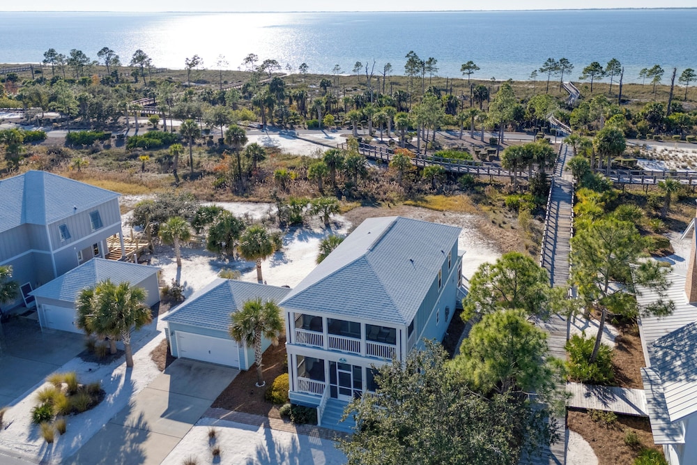 Steps To Shore: Windmark Beach Retreat W/ Balcony! - Port St. Joe, FL