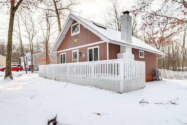 8 Mi To Big Boulder Mountain: Cabin W/ Decks! - Pennsylvania