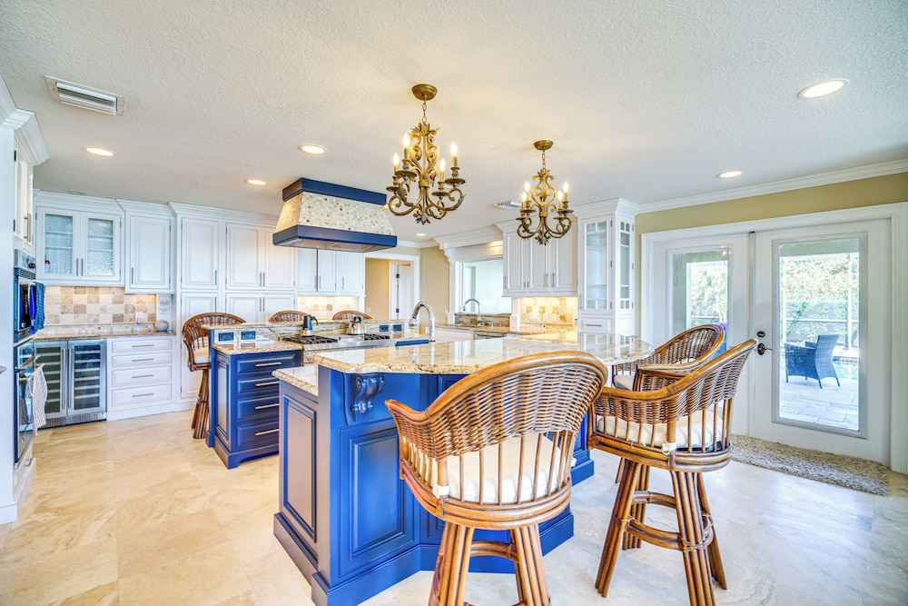 Beachfront Melbourne Beach Retreat W/ Pool Table! - Melbourne Beach, FL