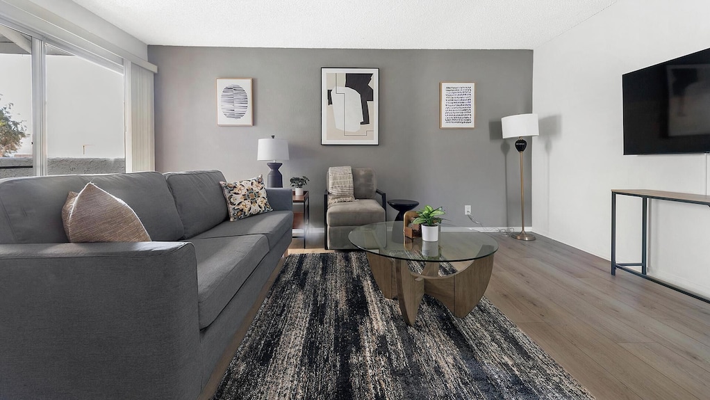 Landing | Stylish 1bd, Courtyard - ラスベガス