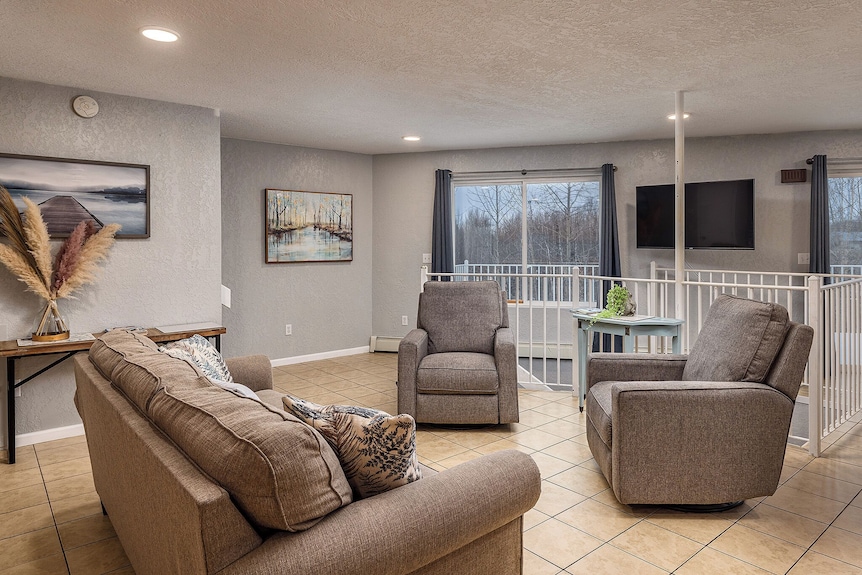 Cozy 2-bedroom Condo In Charming Wasilla With Wifi - Alaska