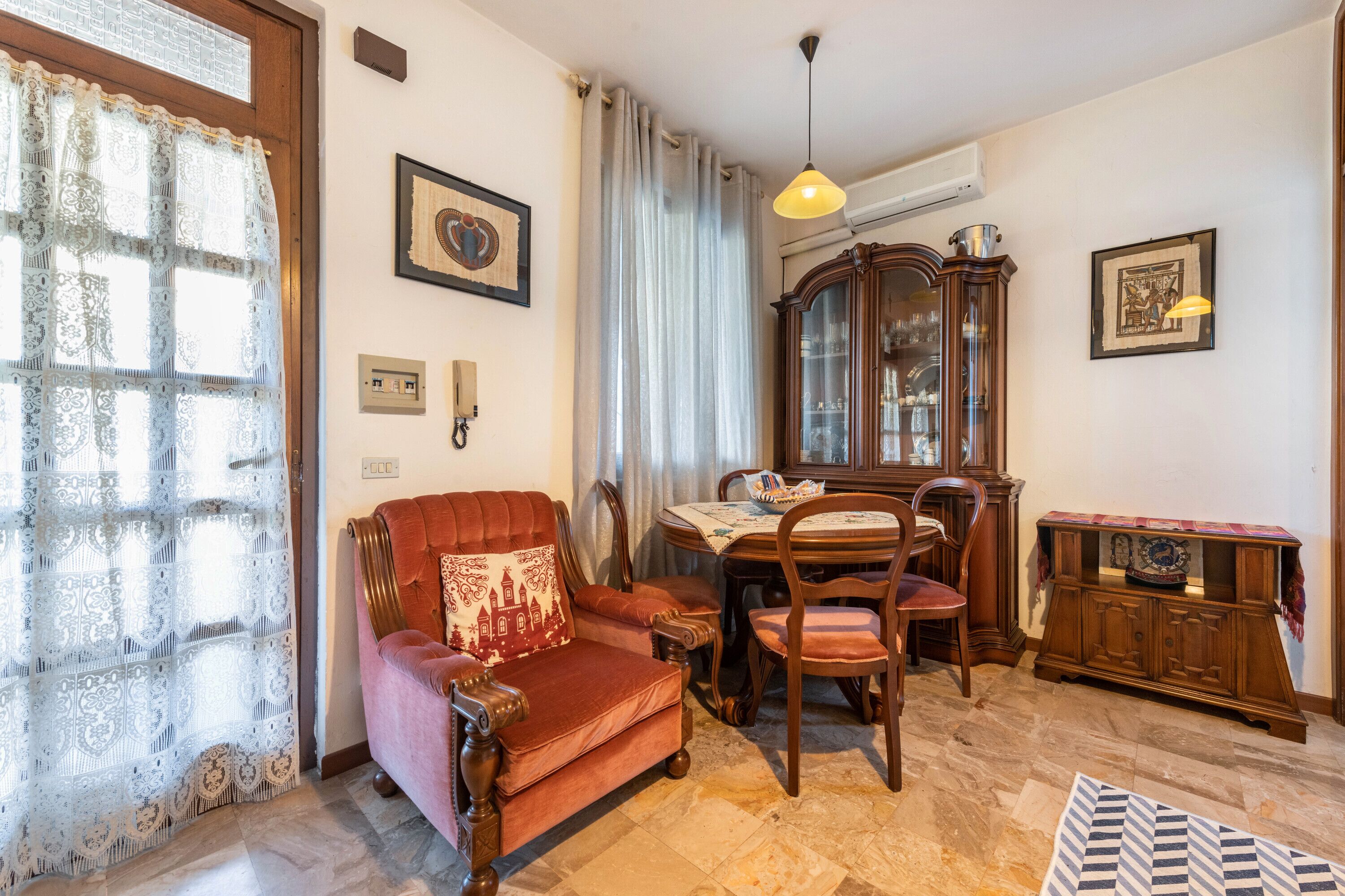 Apartment 'Desenzano Bilocale Con Posto Auto 2' With Shared Garden, Wi-fi And Air Conditioning - Sirmione