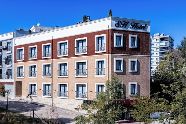 Sh Hotel - Karşıyaka