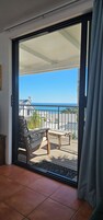 Quarto casal clássico, vista para o oceano | Terraço/pátio
